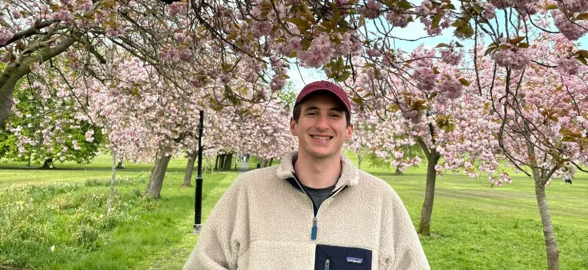 Henshaws: Running the London Marathon in Memory of My Brother, Joshua Byers