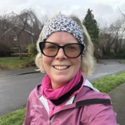 Royal Osteoporosis Society: Sara's London Marathon Training & Fundraising