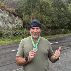 Macmillan Cancer Support: Andy Defeat The Peaks: Snowdon (Yr Wyddfa) At ...